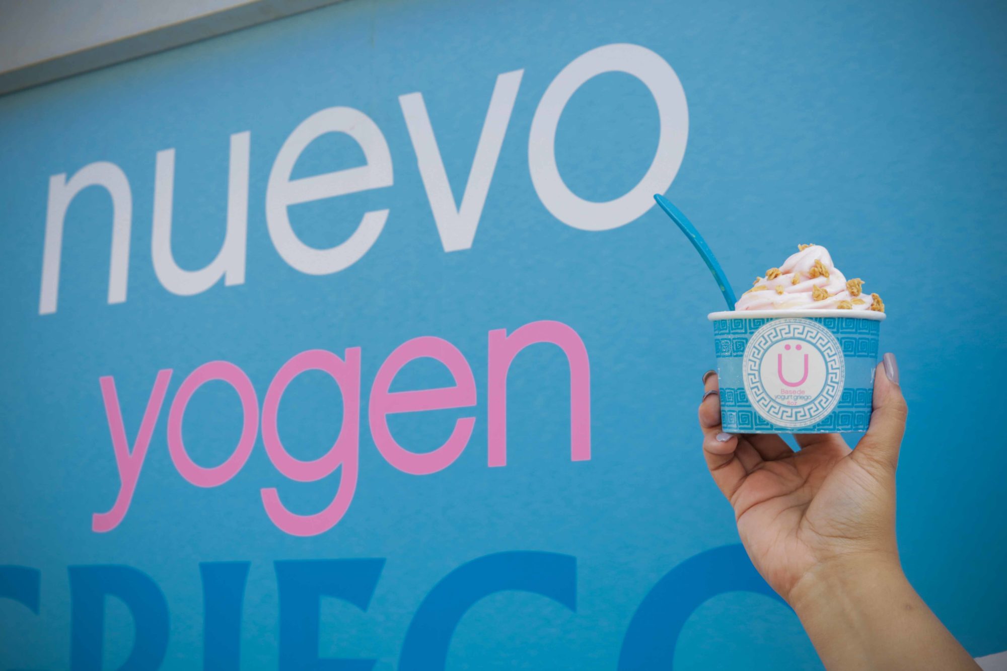 Yogen Früz introduce su nuevo Yogurt Griego - An Inspiring Mom